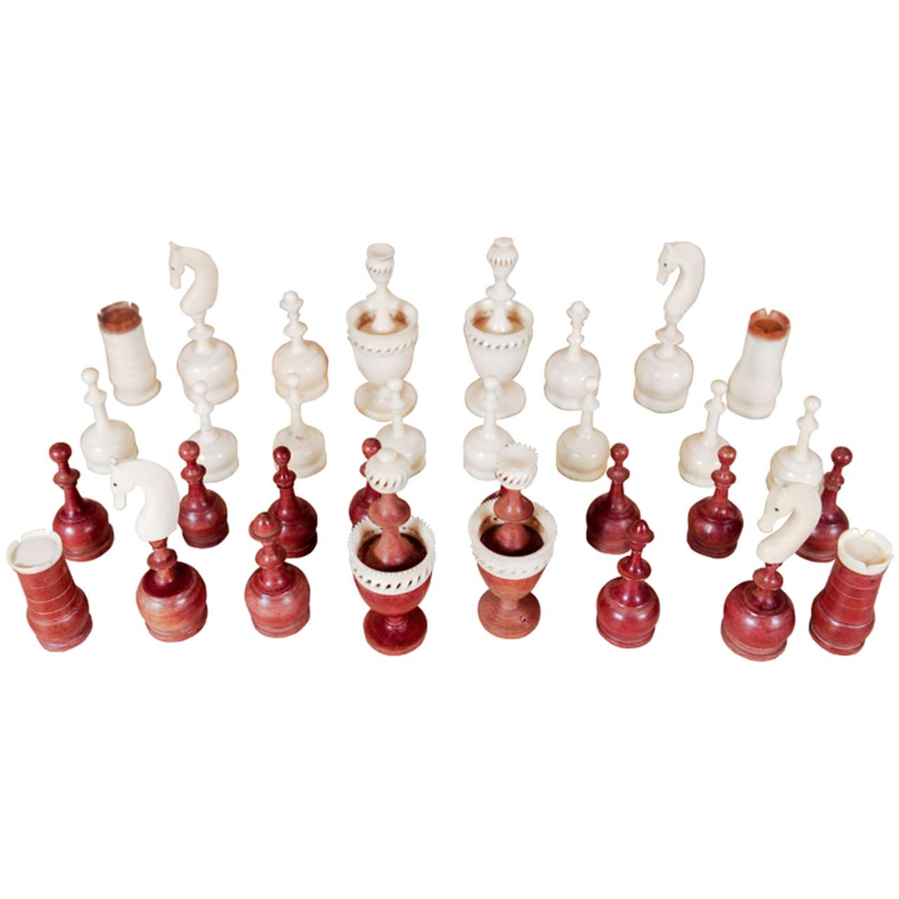 Lyon chess set at 1stDibs