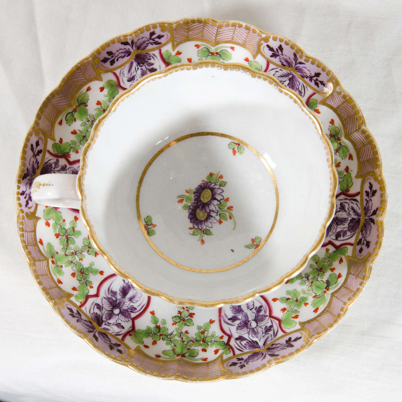 Antique Flight Barr Worcester Porcelain Cup and Saucer in Holly Berry ...