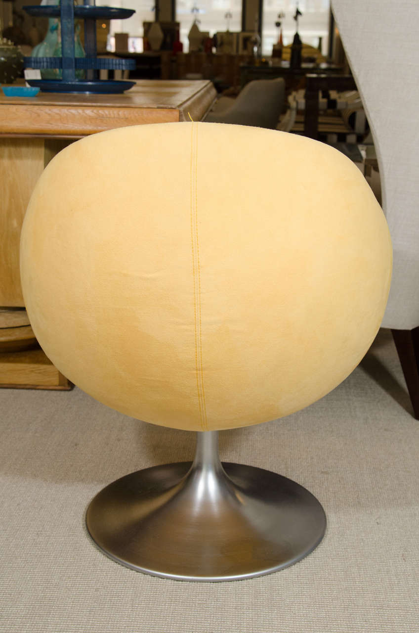 Set of Four Yellow Tulip Base Swivel Chairs by Borje Johansen, Sweden ...