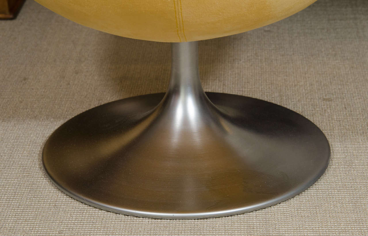 Set of Four Yellow Tulip Base Swivel Chairs by Borje Johansen, Sweden ...