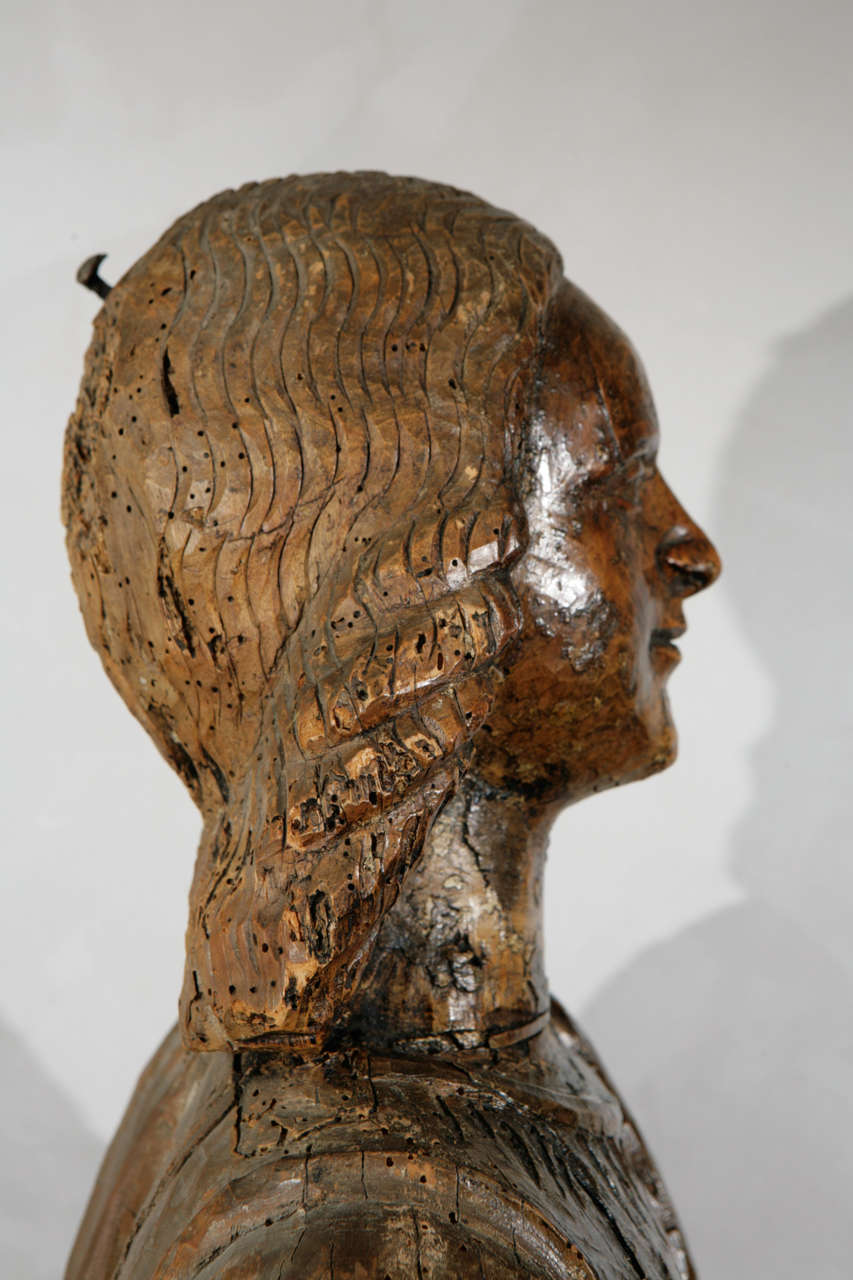 16th Century Italian Carved Walnut Statue of Scholar For Sale at 1stDibs