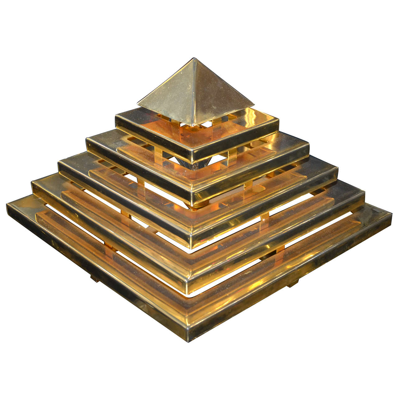 1970-1980 Pyramidal Lamp For Sale at 1stDibs