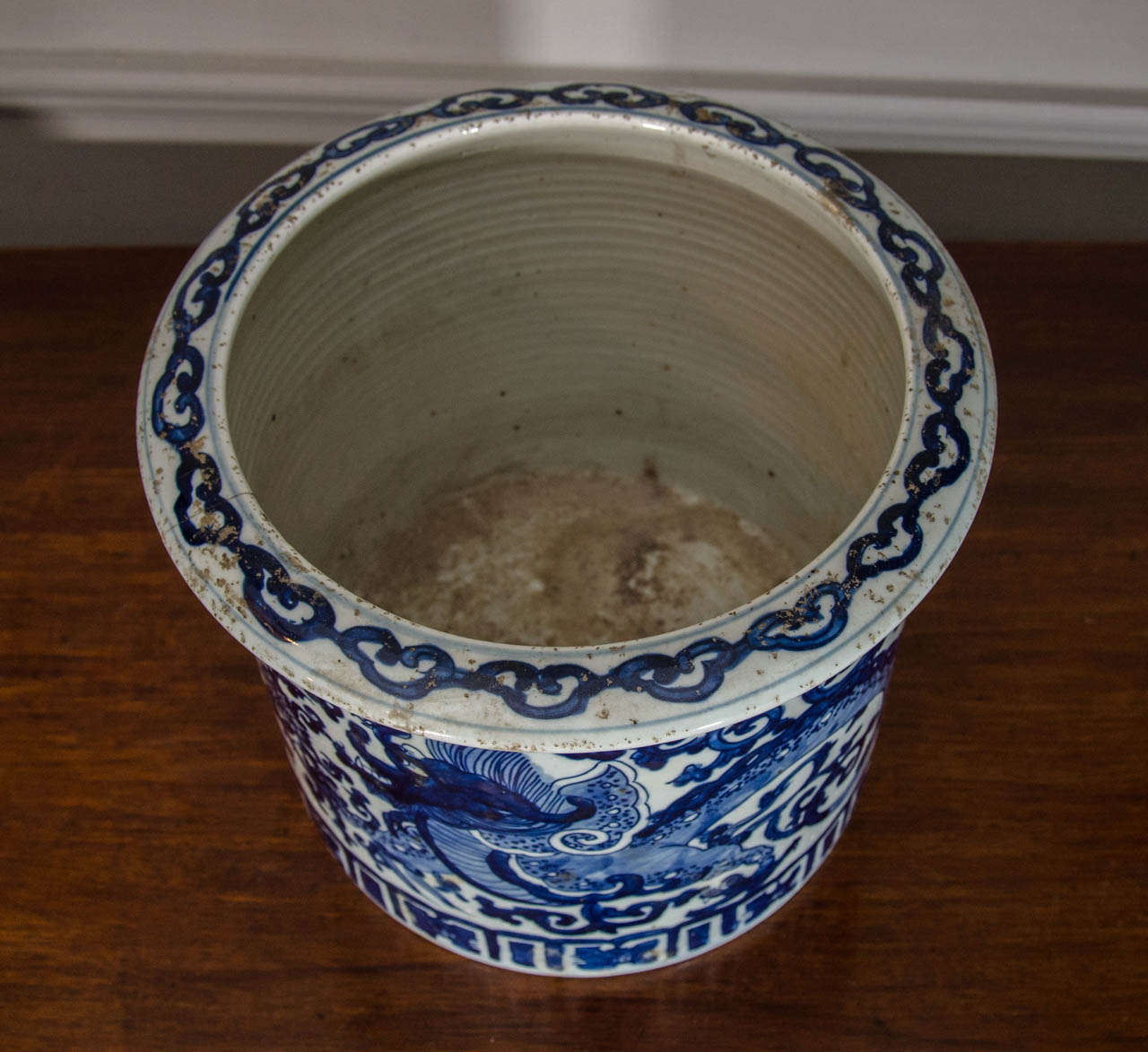 Blue and White Chinese Cachepot at 1stDibs