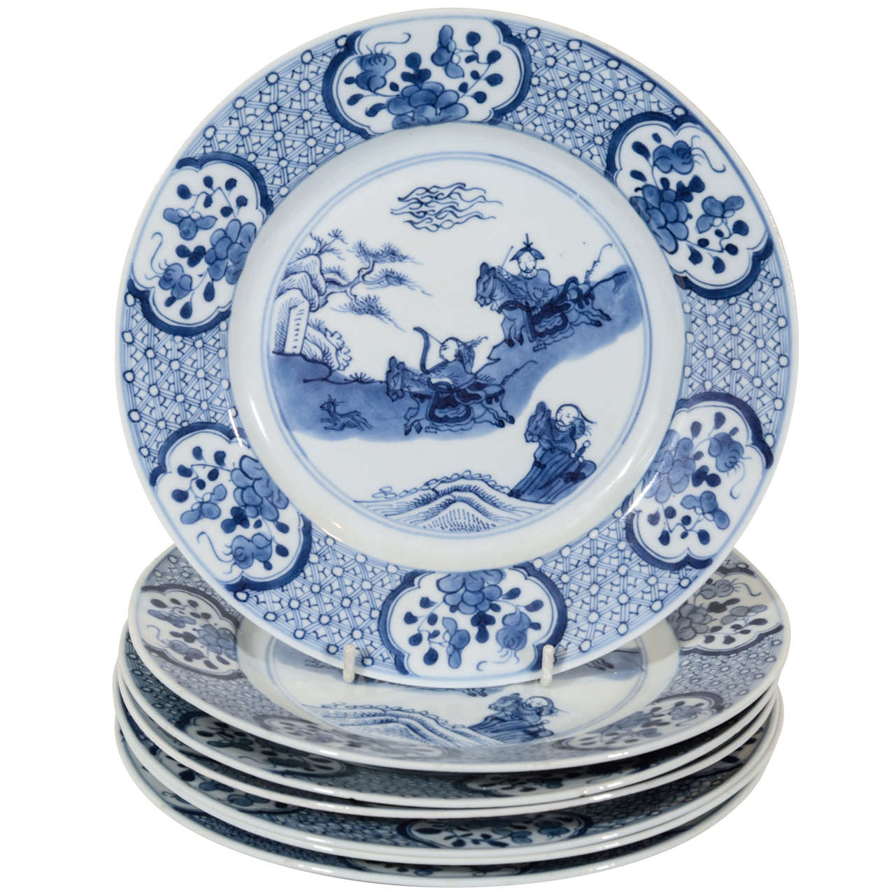 Pair Blue and White ChinesePorcelain Dishes with Hunt Scenes at 1stDibs
