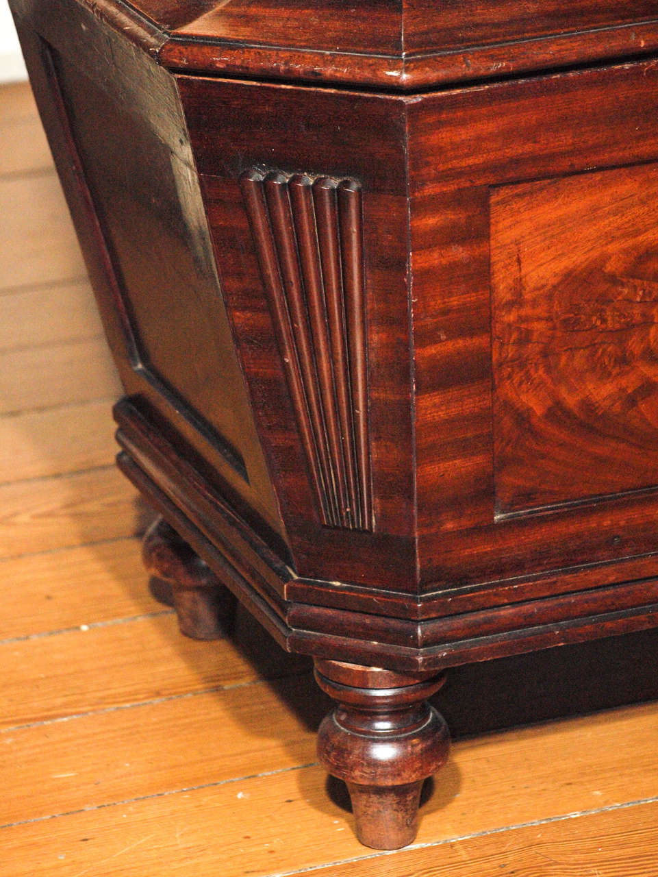 English Regency Wine Cellarette of Mahogany For Sale at 1stDibs ...