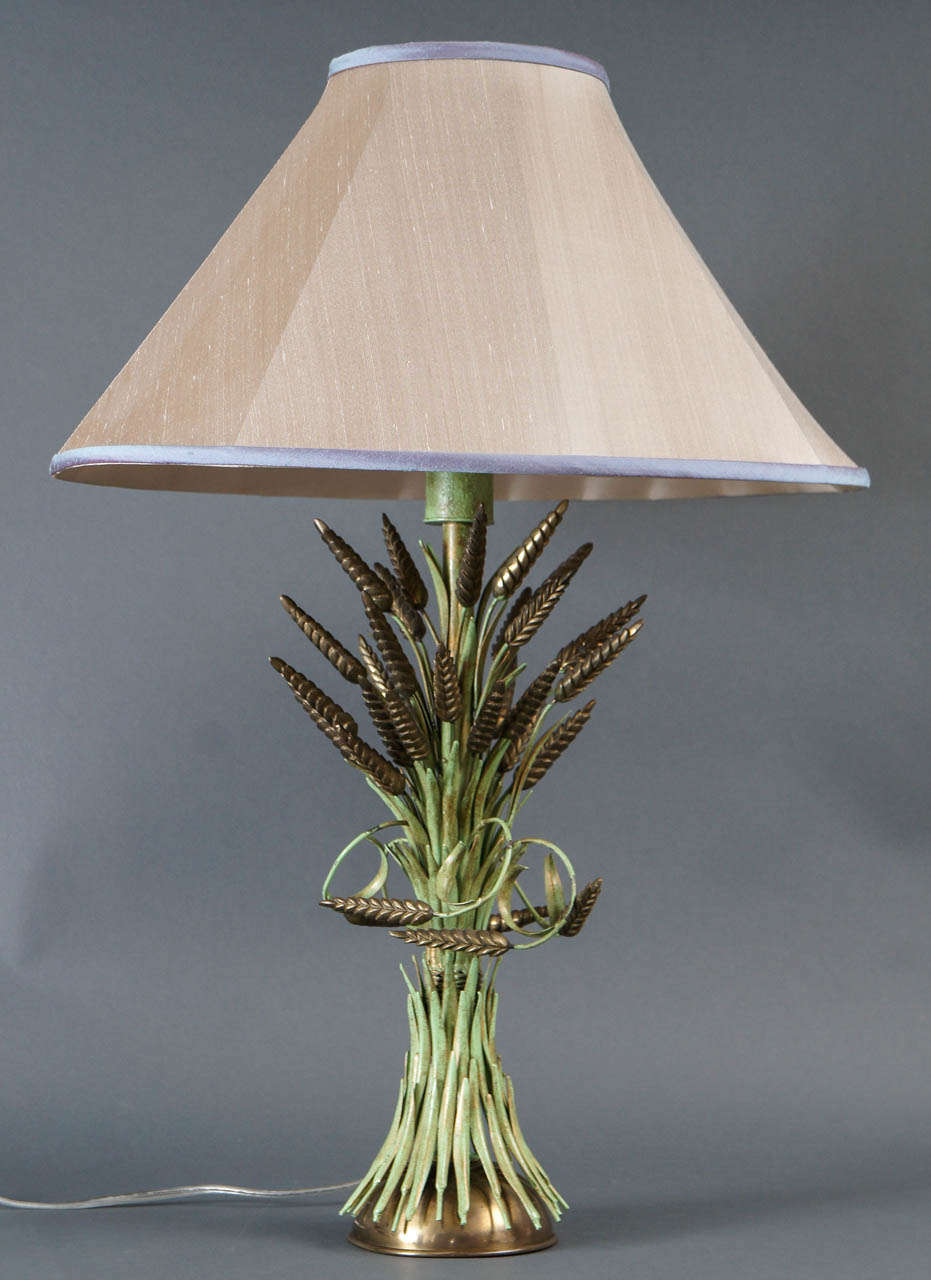 Single Brass and Green Painted Tole Wheat Sheaf Lamp For Sale at 1stDibs