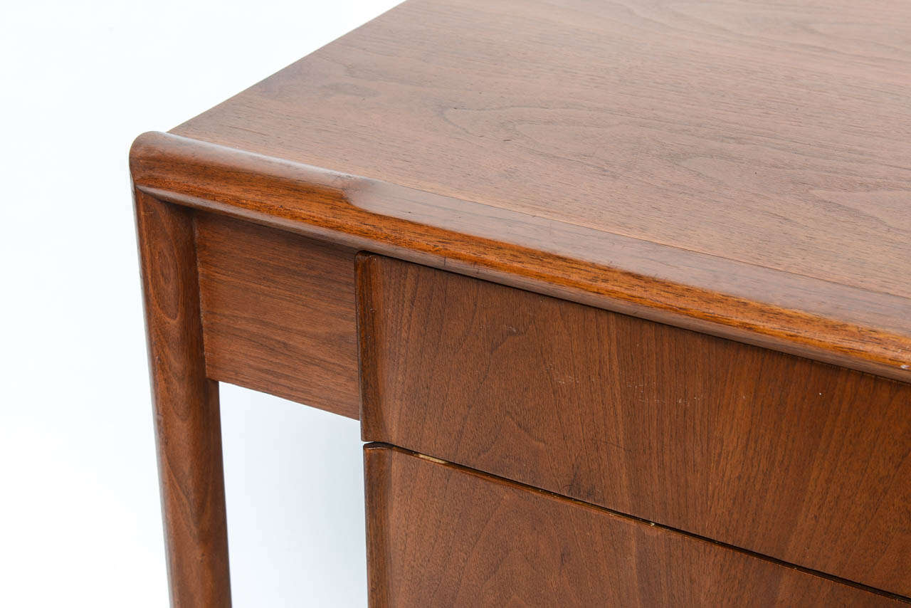 MCM Desk by Drexel at 1stDibs | mcm desks, mcm writing desk, mcm desk ...