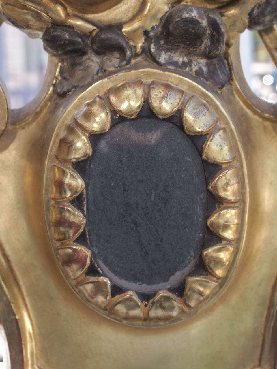 Pair of Italian Gilt Wood Reliquary with Putti Head Decoration For Sale ...