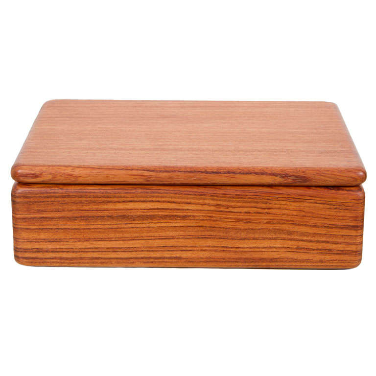 Snail Shell Encrusted Jewelry Box For Sale at 1stDibs