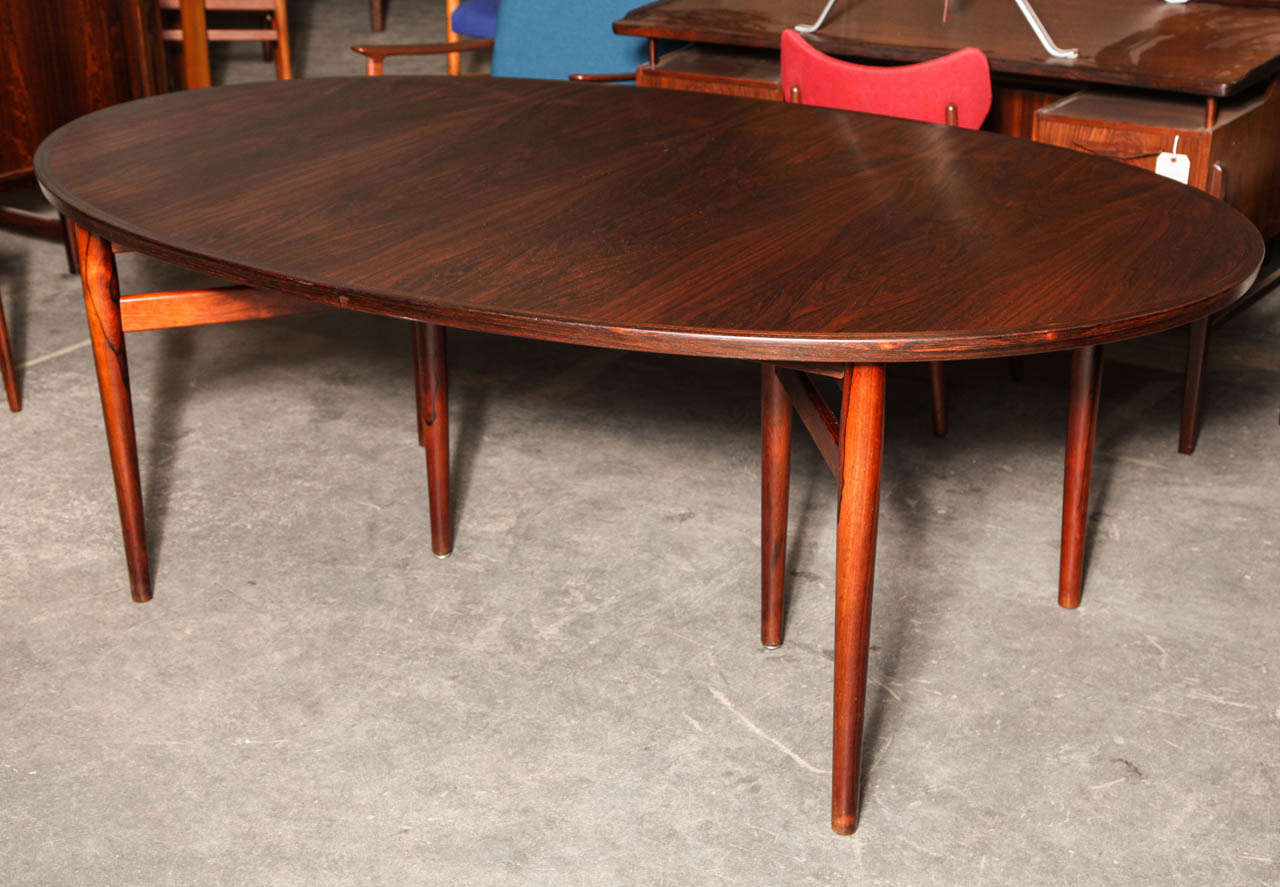 Arne Vodder Elliptical Rosewood Dining Table at 1stDibs