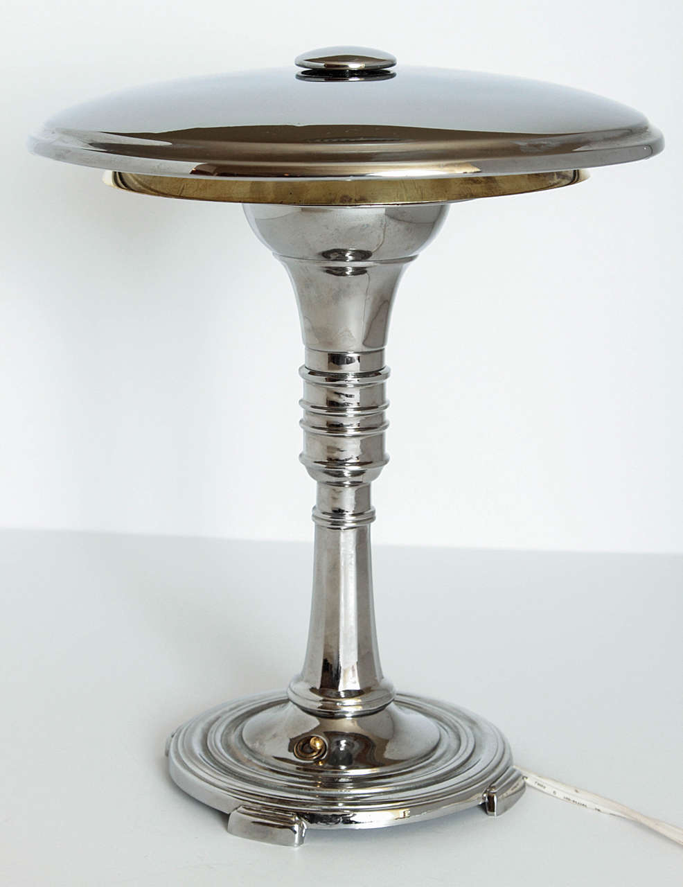 Uncommon Machine Age Sight Light Luminaire by Leroy Doane, 1935 at 1stDibs