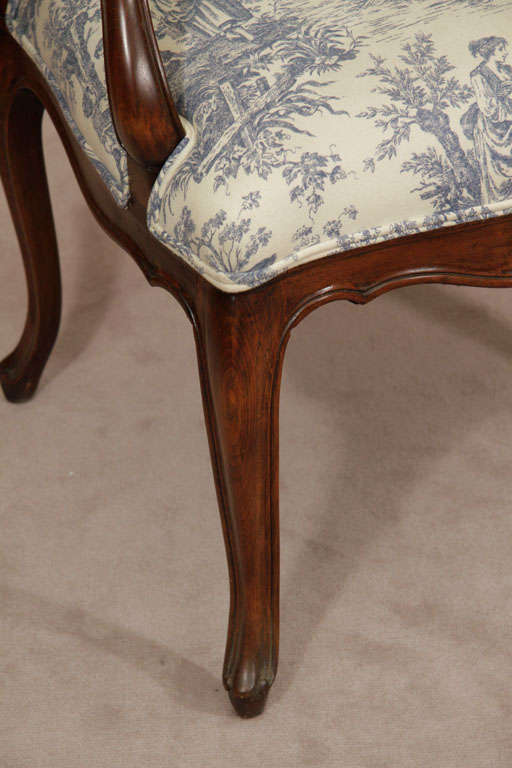 Set of 8 Cherry Wood Dining Chairs in White and Blue Toile at 1stDibs ...