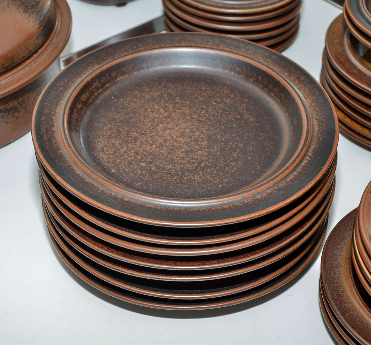 1970s "Ruska" Dinnerware Set by Ulla Procope for Arabia - Finland at ...