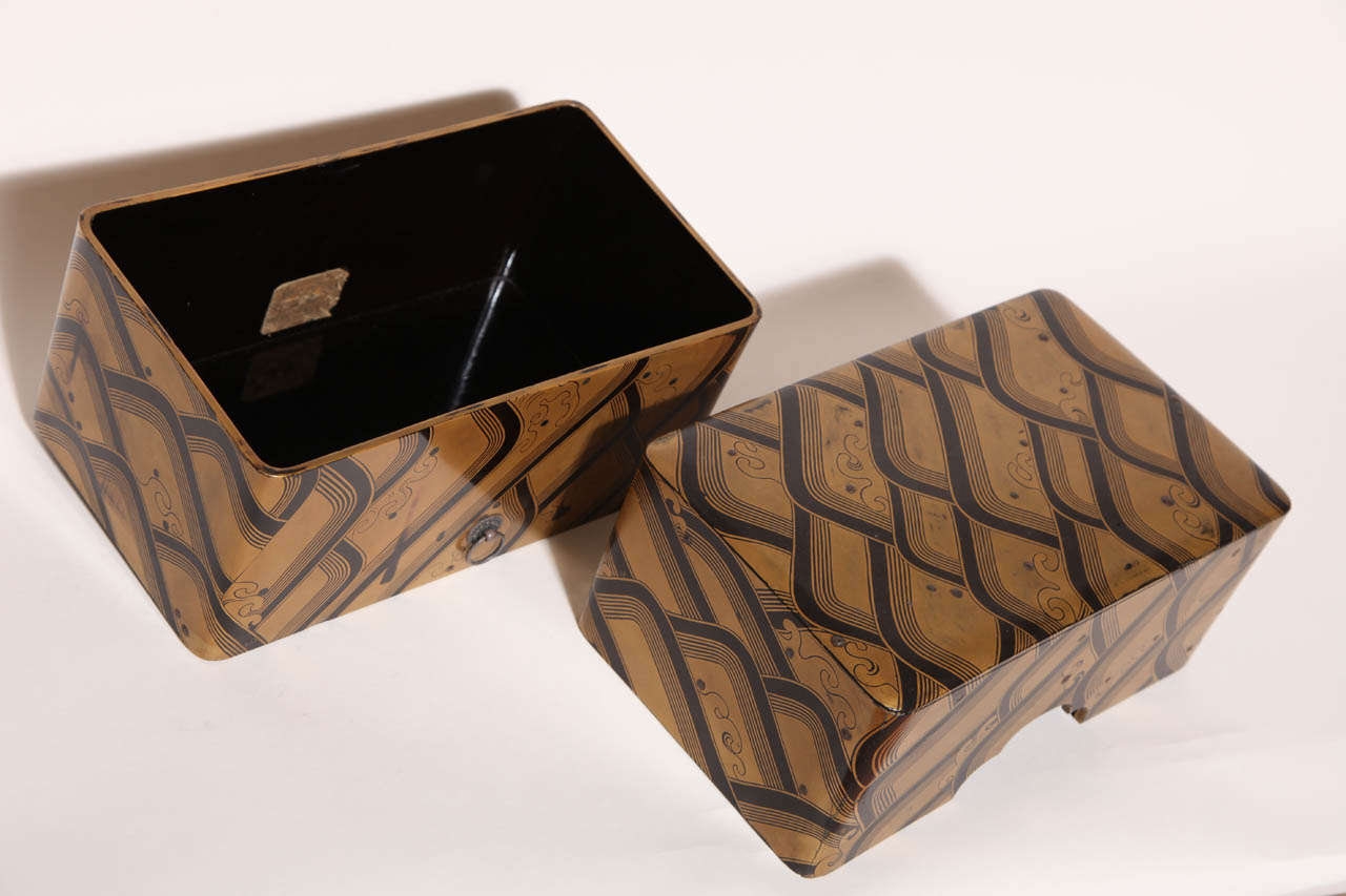18th Century Japanese Lacquer Box For Sale at 1stDibs | japanese ...