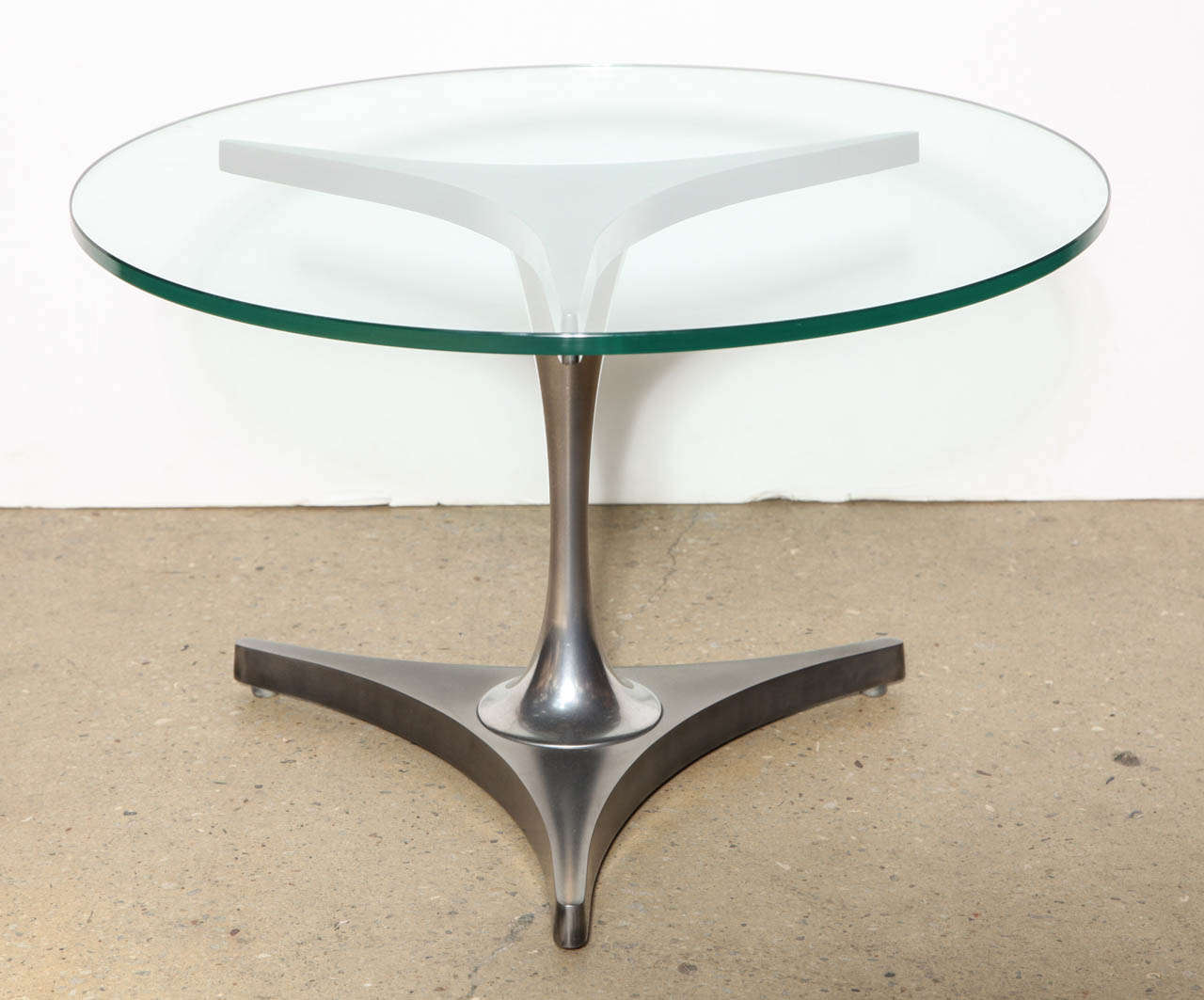pair of Alcoa Occasional Tables at 1stDibs