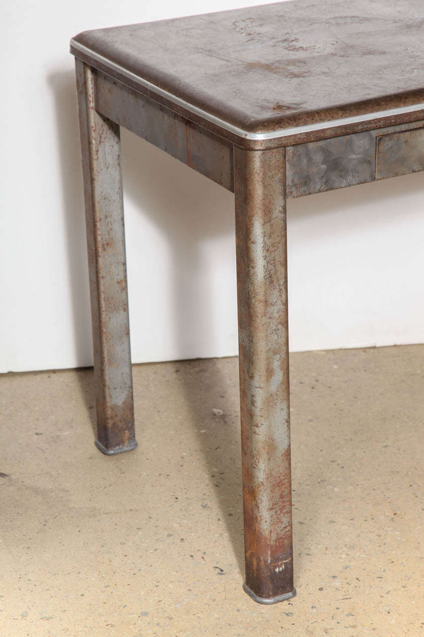 small 1930's Art Metal Co. Desk at 1stDibs | art metal desk, small ...