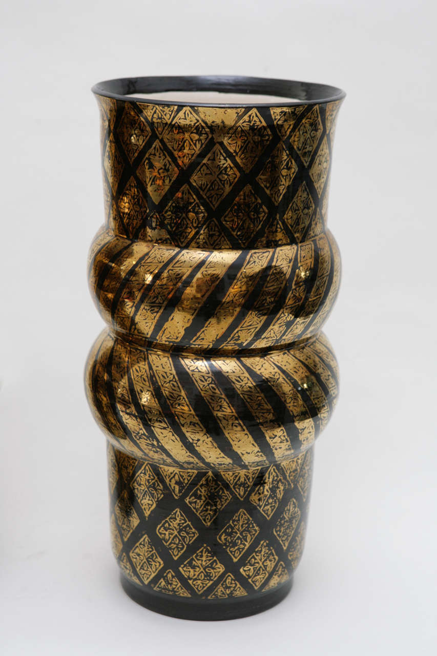 Pair of Custom Vases by Roy Hamilton for Steve Chase Associates at 1stDibs