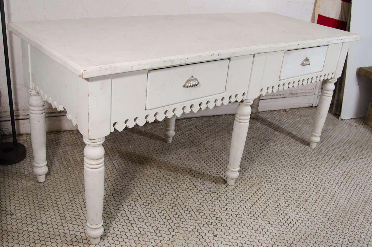 USA Large White Desk For Sale at 1stDibs