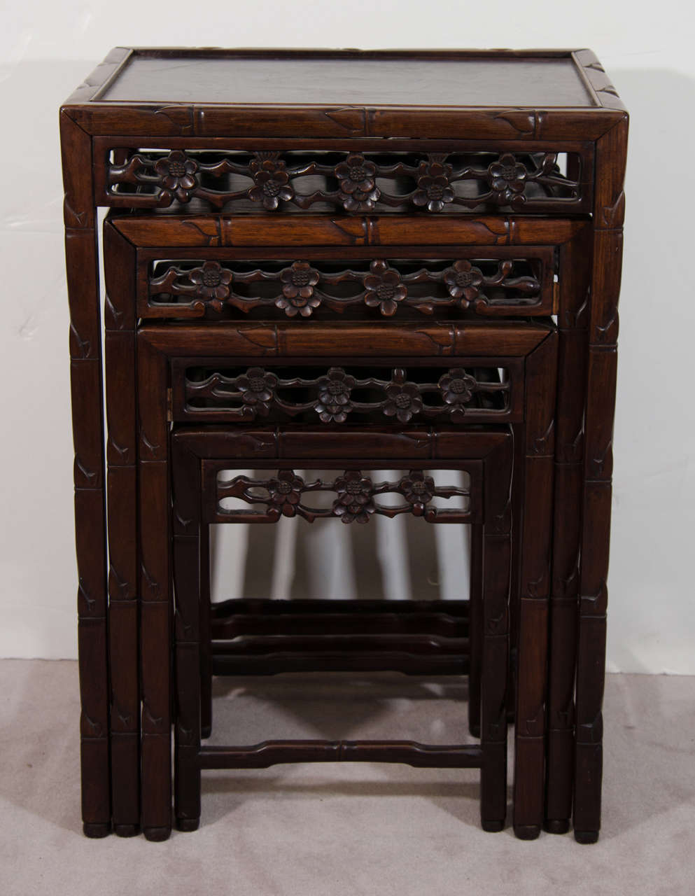 Early 20th Century Set of Chinese Rosewood Nesting Tables at 1stDibs ...