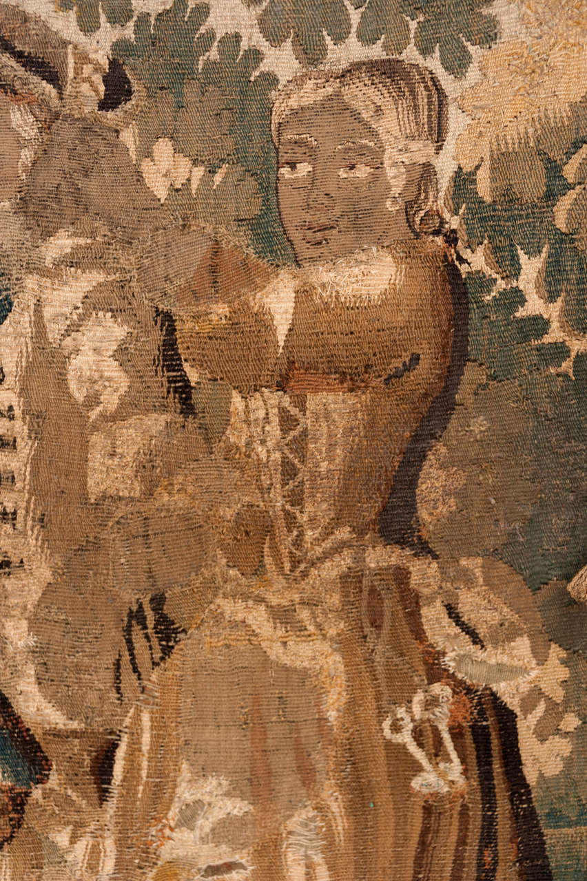 Sofa knowle tapestry back For Sale at 1stDibs