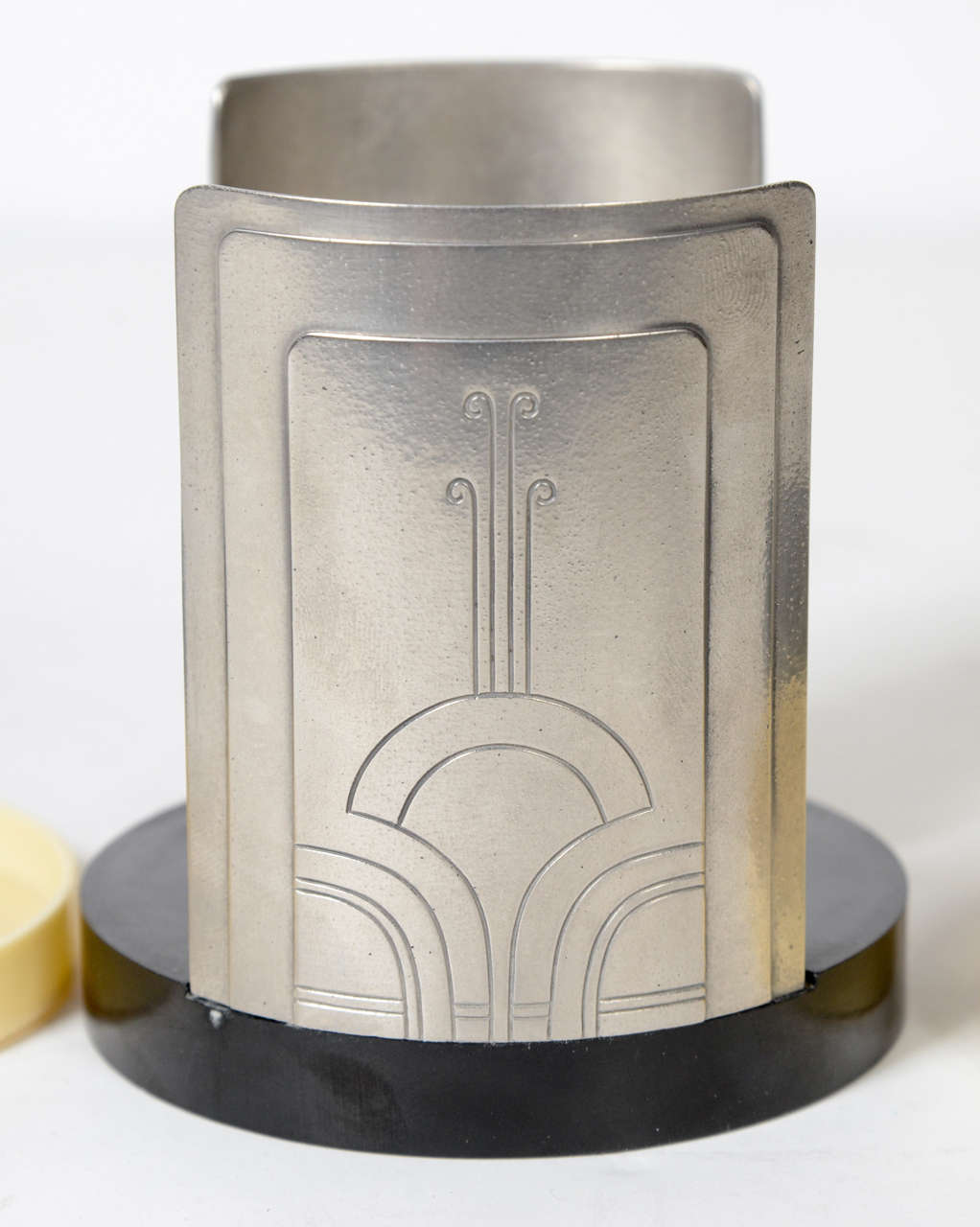 Gorgeous Art Deco Bakelite and Chrome Coaster Set at 1stDibs