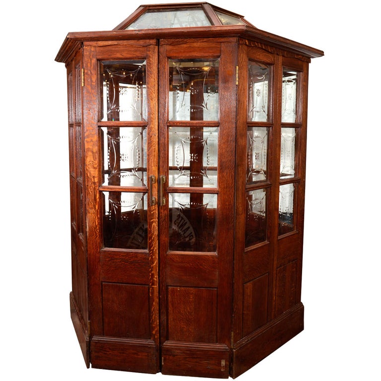 19th Century Oak Booth from London's Crystal Palace, 1851 at 1stDibs