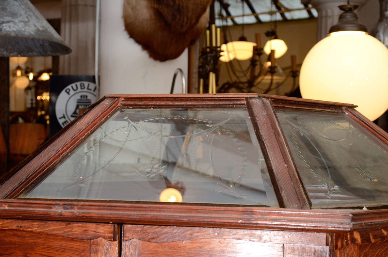 19th Century Oak Booth from London's Crystal Palace, 1851 at 1stDibs