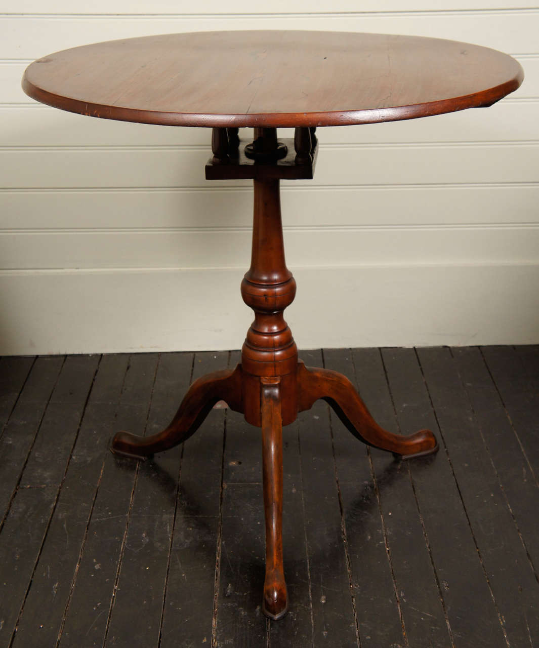 American Chippendale Bird Cage Tea Table For Sale at 1stDibs