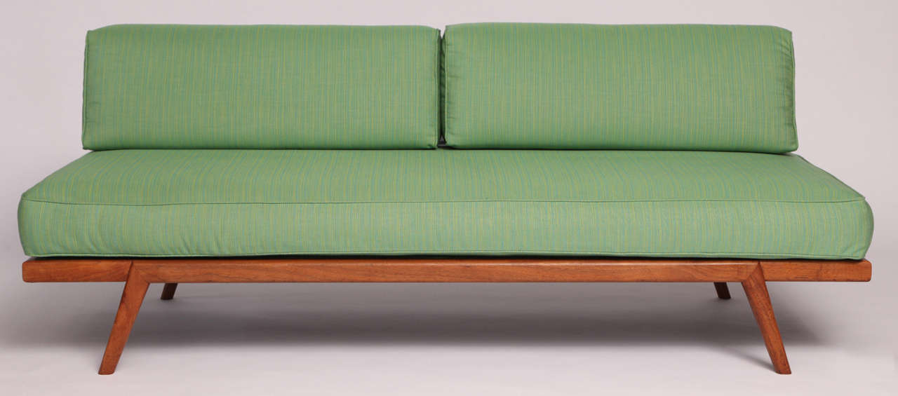 Sleek Walnut Daybed in the Style of Danish Modern Design at 1stDibs