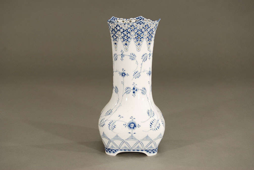 Royal Copenhagen Full Lace Monumental Vase at 1stDibs