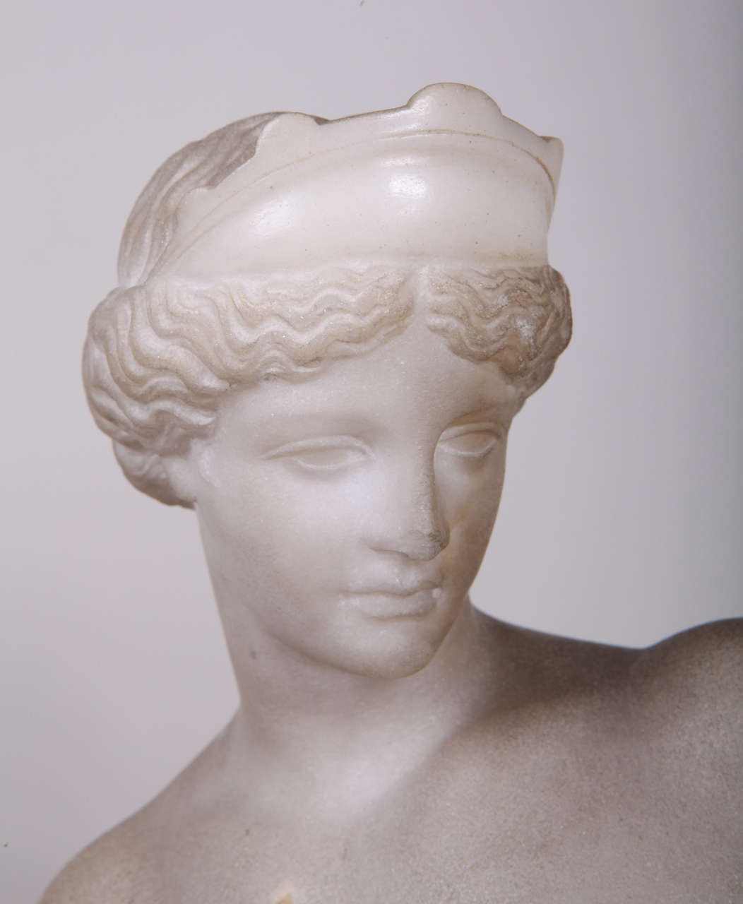 19th Century white marble, after the antique 'Venus of Capua' For Sale ...