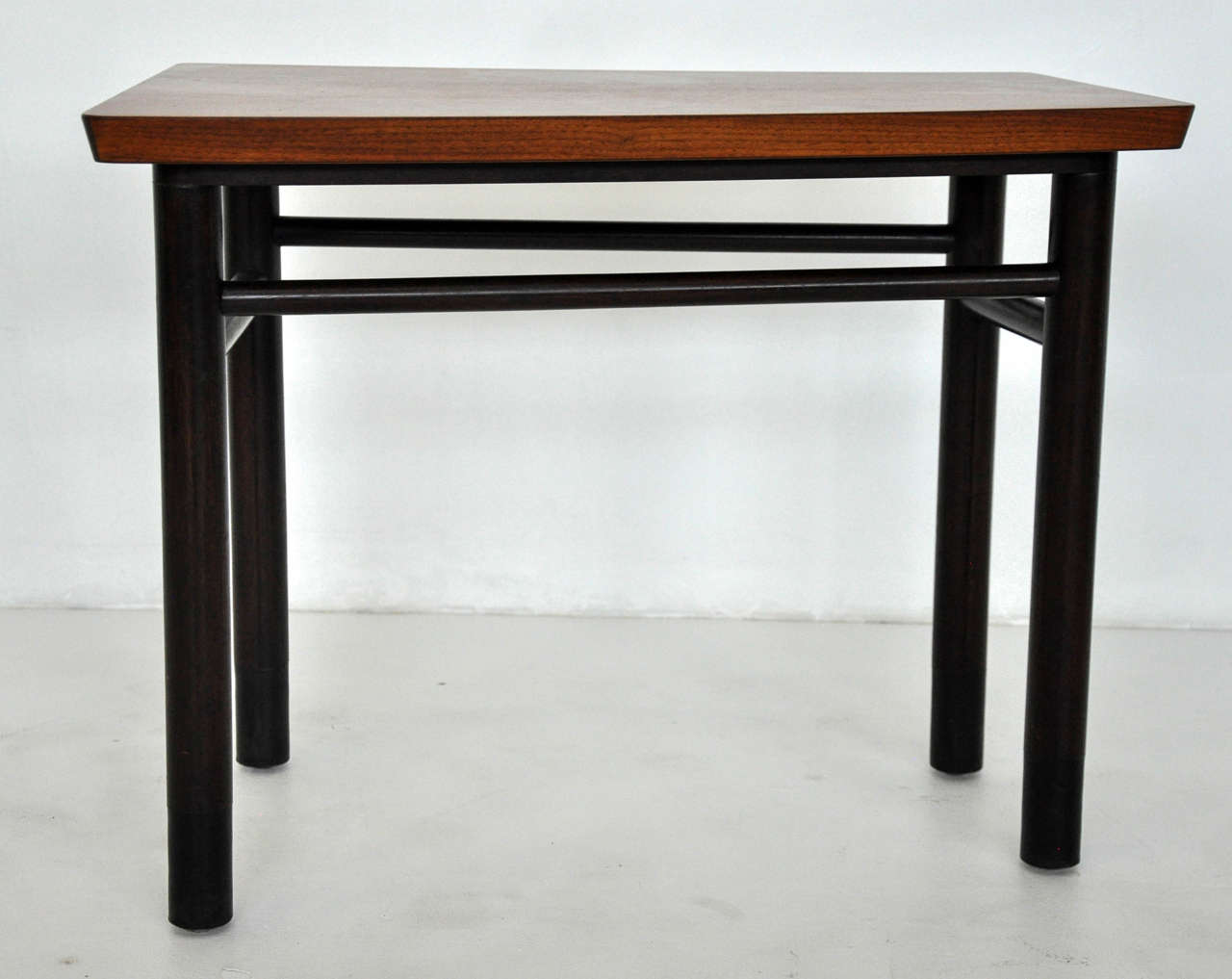 Dunbar Angular End Table by Edward Wormley at 1stDibs