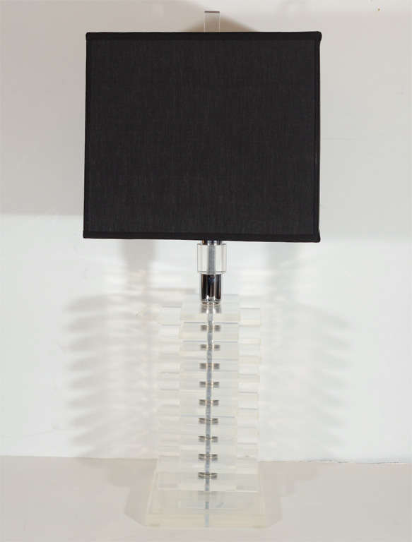 Modernist Stacked Lucite Lamp For Sale at 1stDibs