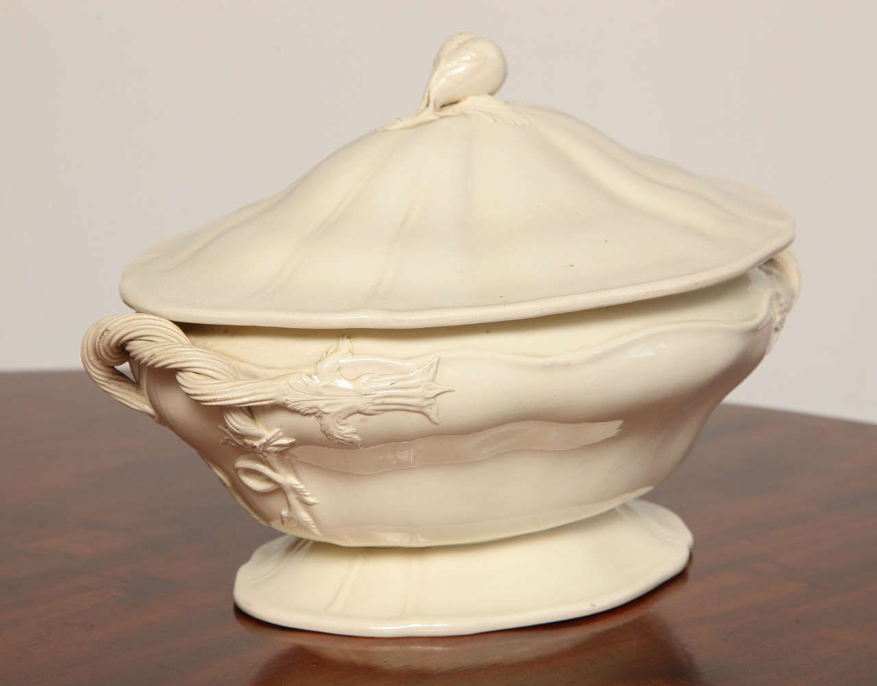 Early 19th Century Leeds Creamware Tureen For Sale at 1stDibs | leeds ...