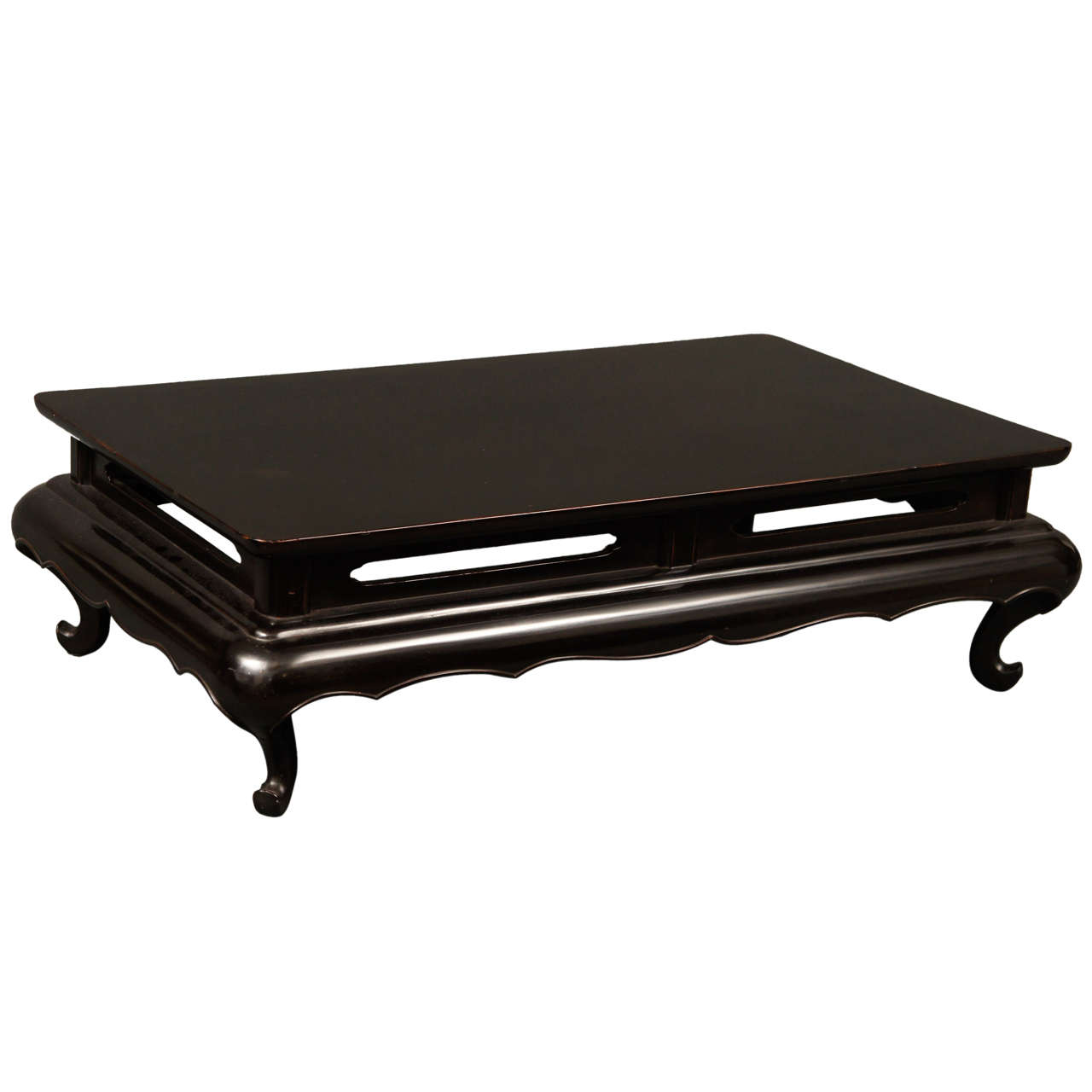 Japanese Black Lacquer Stand Presentation Table For Sale at 1stDibs