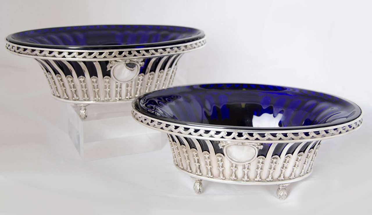 Pair of Oval Sterling Silver Baskets at 1stDibs