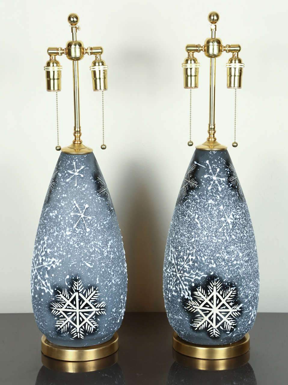 Pair of Lovely Ceramic Lamps with a Whimsical Snowflake Design For Sale ...