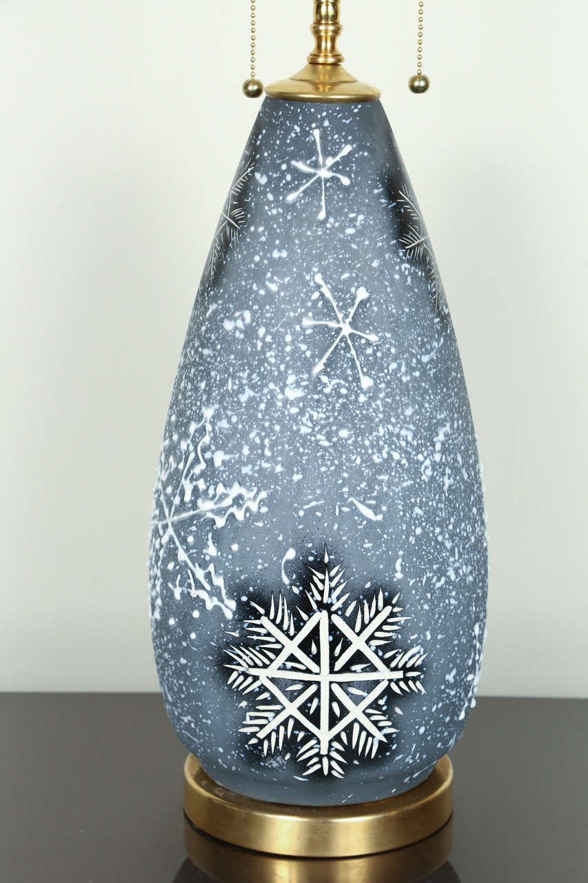Pair of Lovely Ceramic Lamps with a Whimsical Snowflake Design For Sale ...