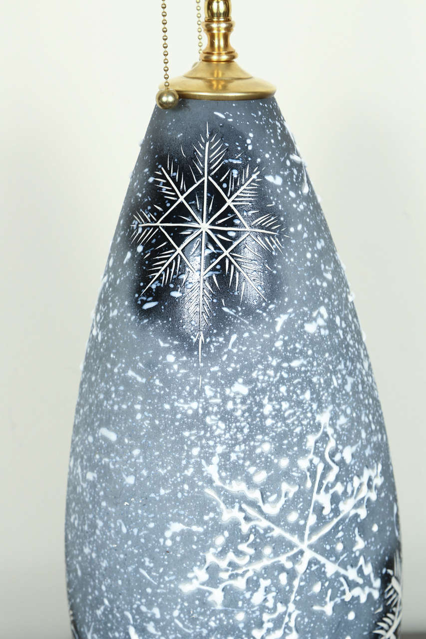 Pair of Lovely Ceramic Lamps with a Whimsical Snowflake Design For Sale ...