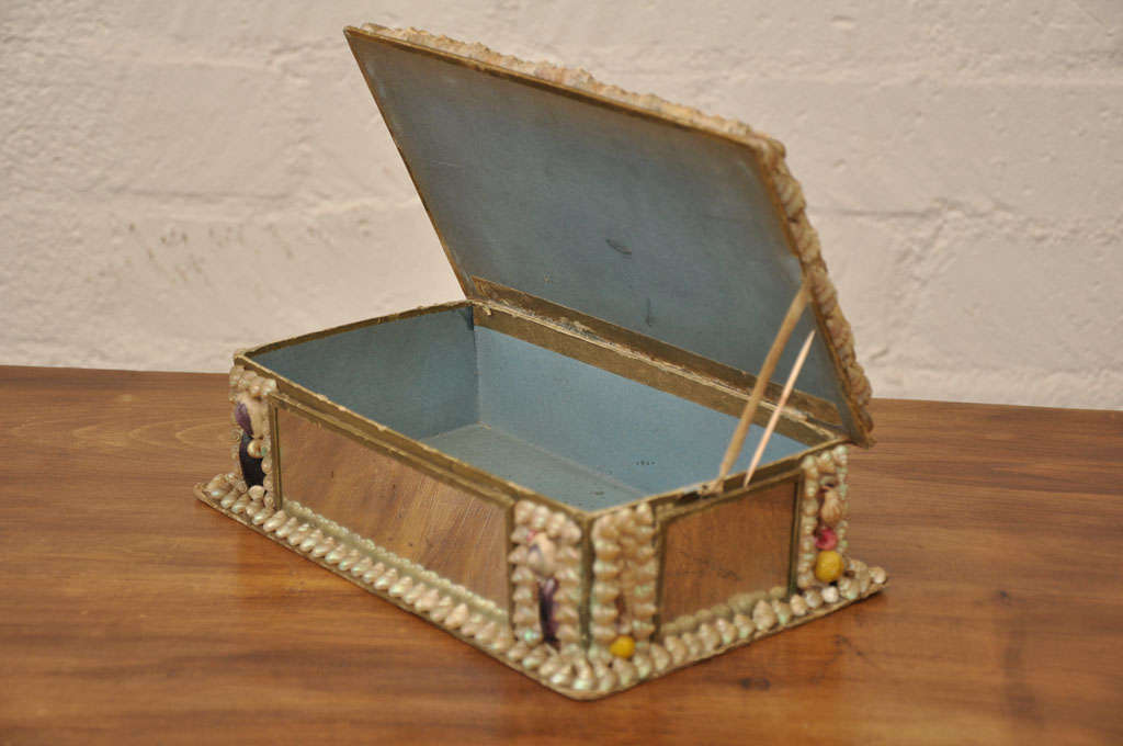 Antique English Shell Decorated Box For Sale at 1stDibs | decorated boxes