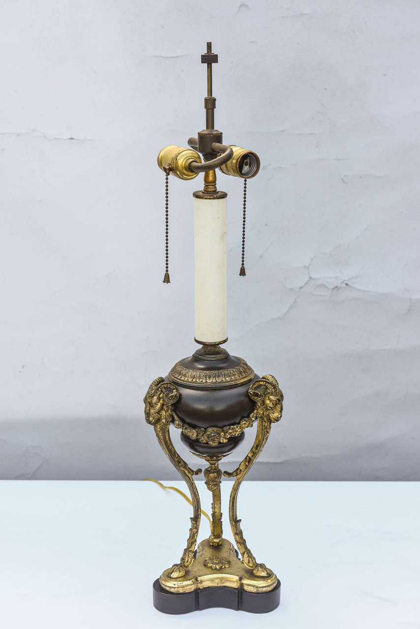 19th Century Patinated and Bronze Dore Athenienne Lamp For Sale at 1stDibs
