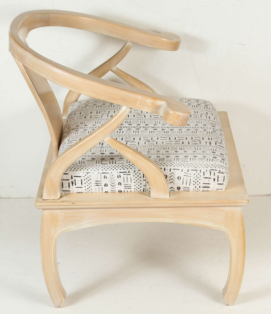 Ming Dynasty Style Chair For Sale at 1stDibs