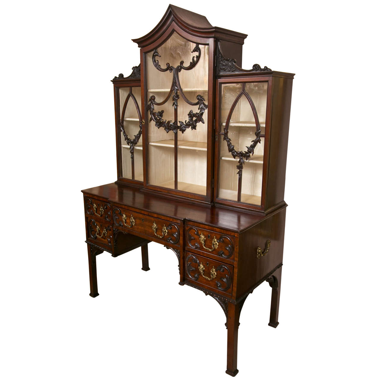 19th Century Chippendale Display Cabinet on Stand For Sale at 1stDibs