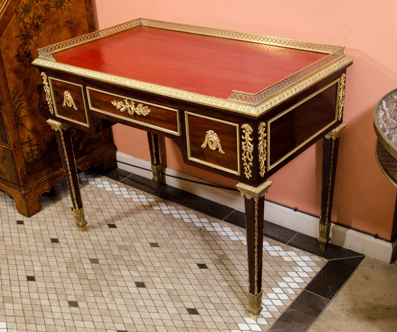 Fine French Louis XVI Bureau Plat at 1stDibs