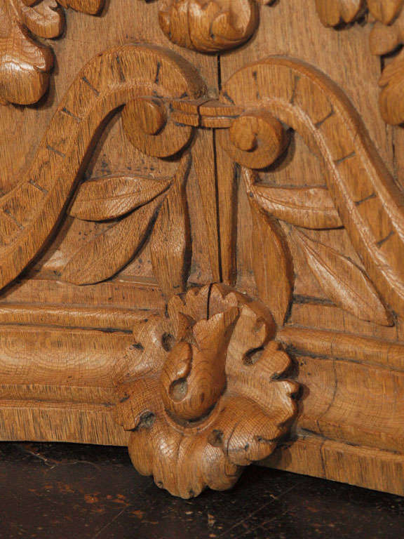 Carved Wood Column Capital For Sale at 1stDibs