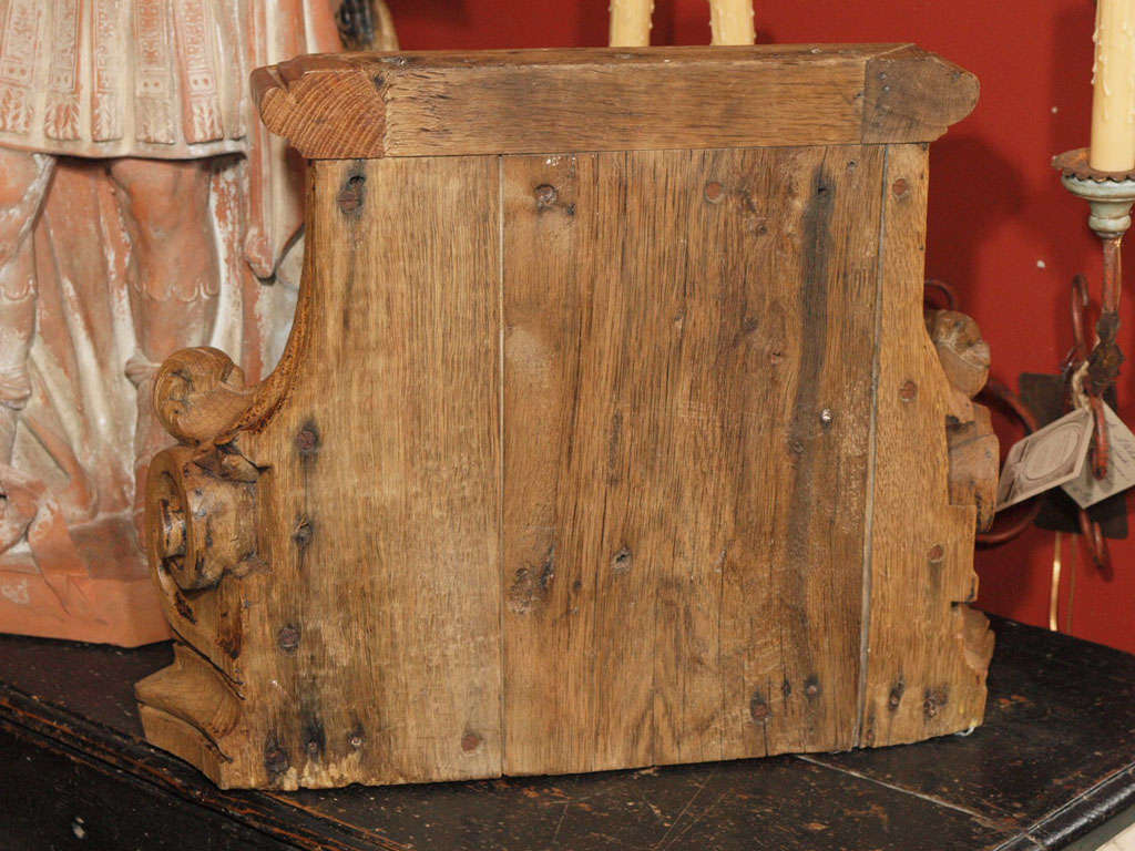 Carved Wood Column Capital For Sale at 1stDibs