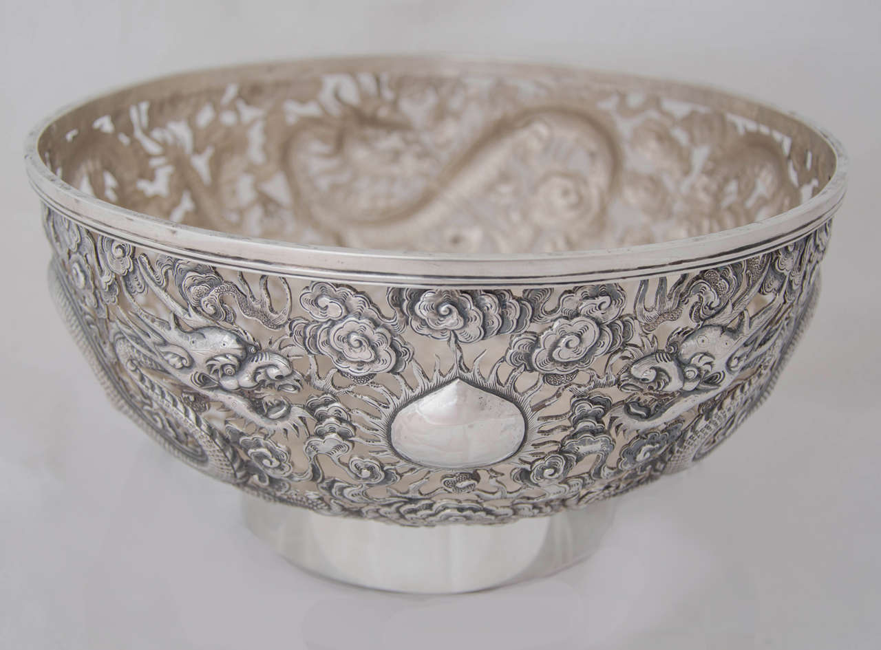 Chinese Export Silver Bowl For Sale at 1stDibs