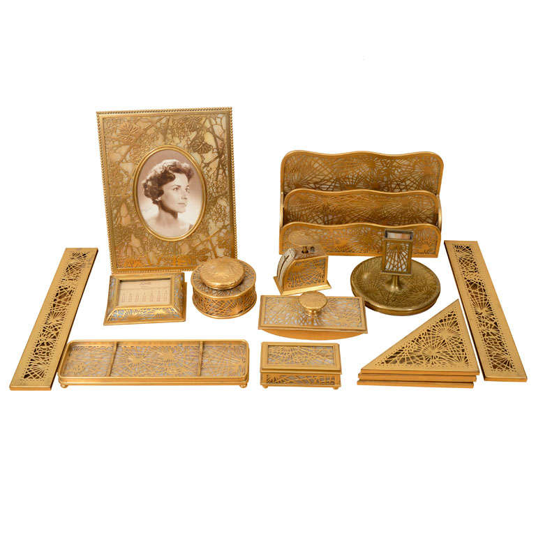 Tiffany Studios Desk Set, Pine needle For Sale at 1stDibs