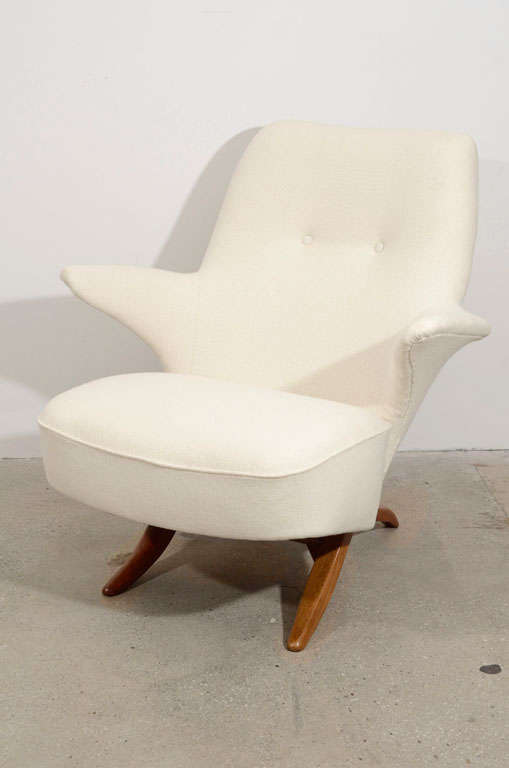 Theo Ruth 'Penguin' Chairs for Artifort at 1stDibs