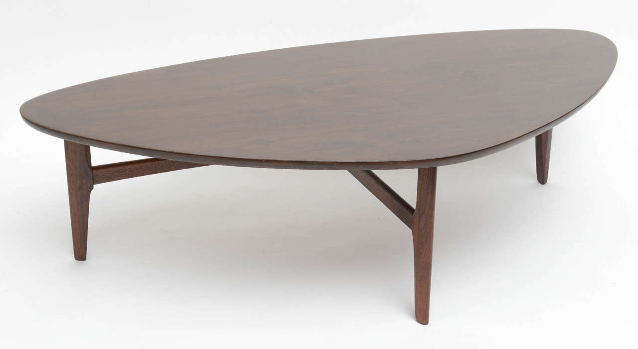 Pearsall-Style Kidney Bean Coffee Table at 1stDibs | kidney bean table